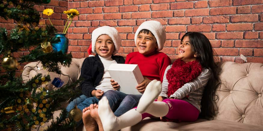 7 Heartwarming Christmas Stories for Kids
